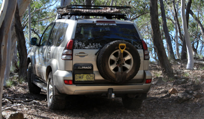 Toyota Prado 2003 Review - On The Dirt